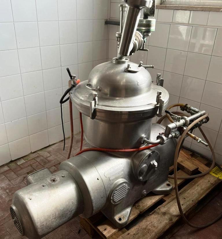 Westfalia MSB 14-06-076 milk clarifier, 316SS. | | | Centrifuges ...