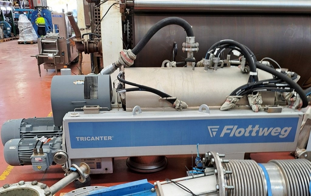 Flottweg Z4E-3/441 ATEX tricanter centrifuge, 316SS. | | | Centrifuges | Sanders Equipment Company